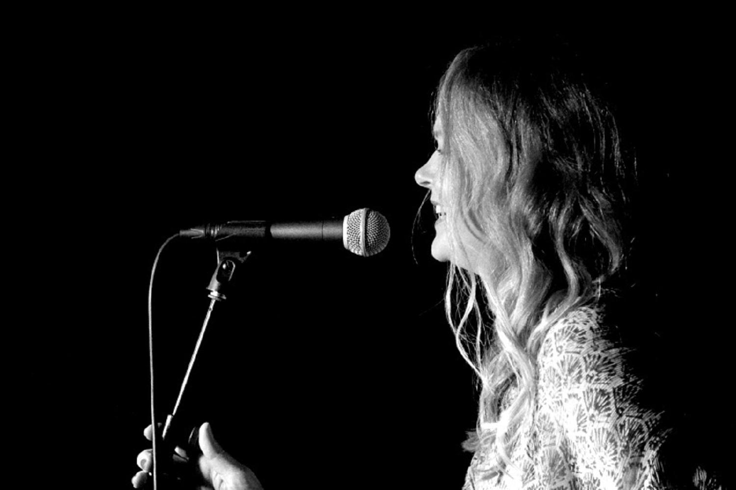 Nicki Leighton-Thomas sings Fran Landesman | Crazy Coqs | Zédel, Soho