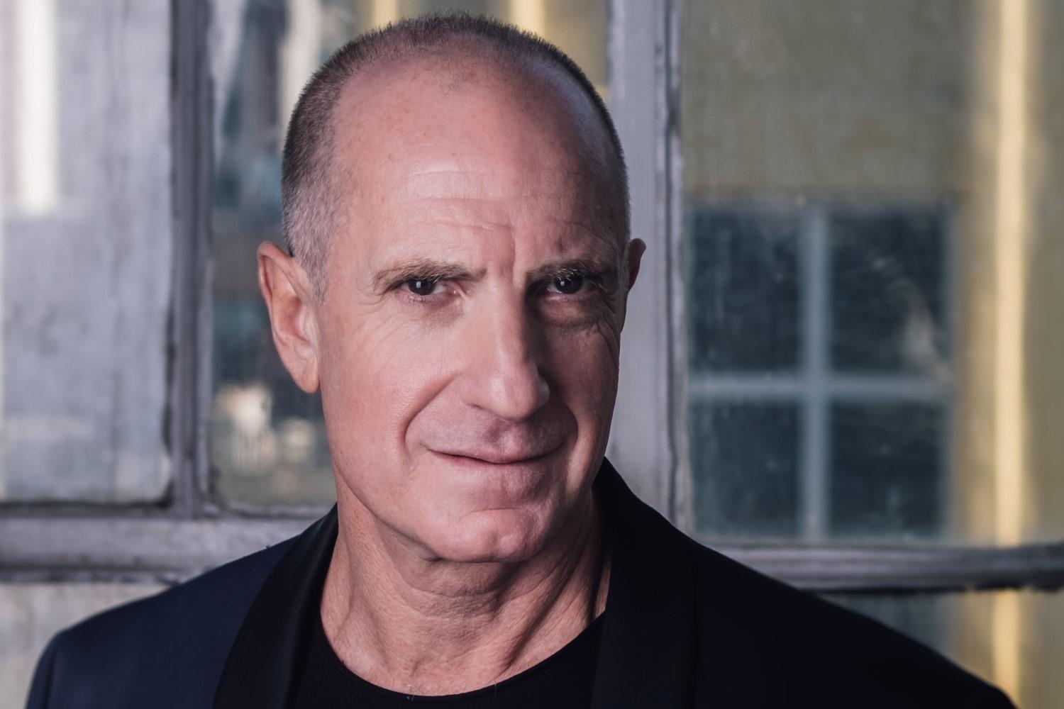 David Rhodes: DOES ANYONE STILL FINISH…A HAT | Crazy Coqs | Zédel, Soho